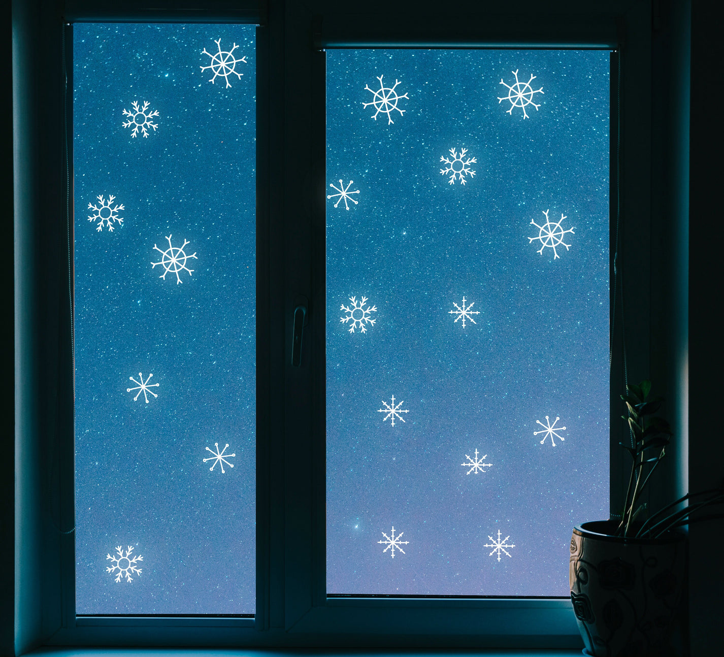 Reusable Snowflakes Christmas Window Stickers Decorations Window Decal