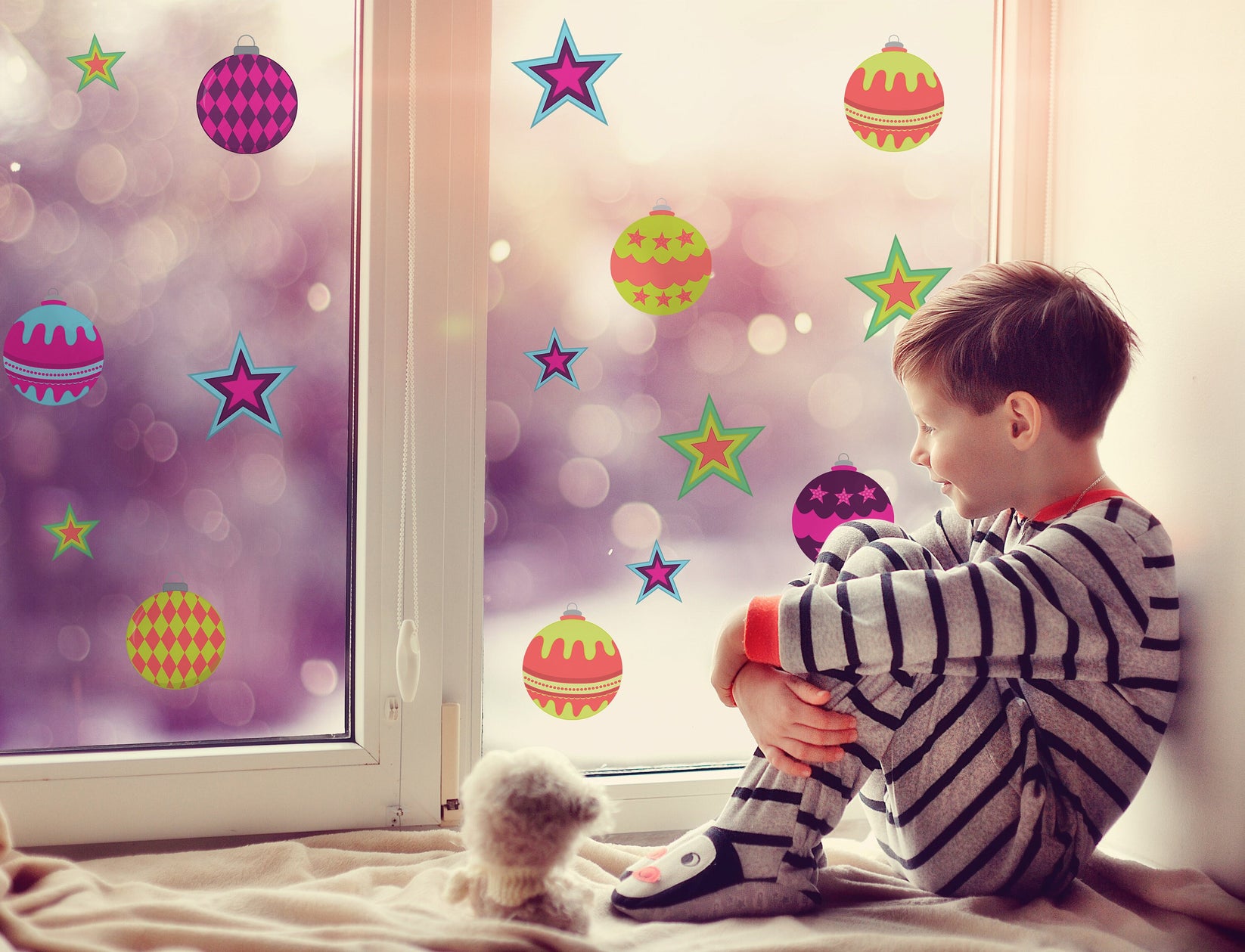 Christmas Baubles & Stars Window Stickers Window Decals Decor Decorati ...